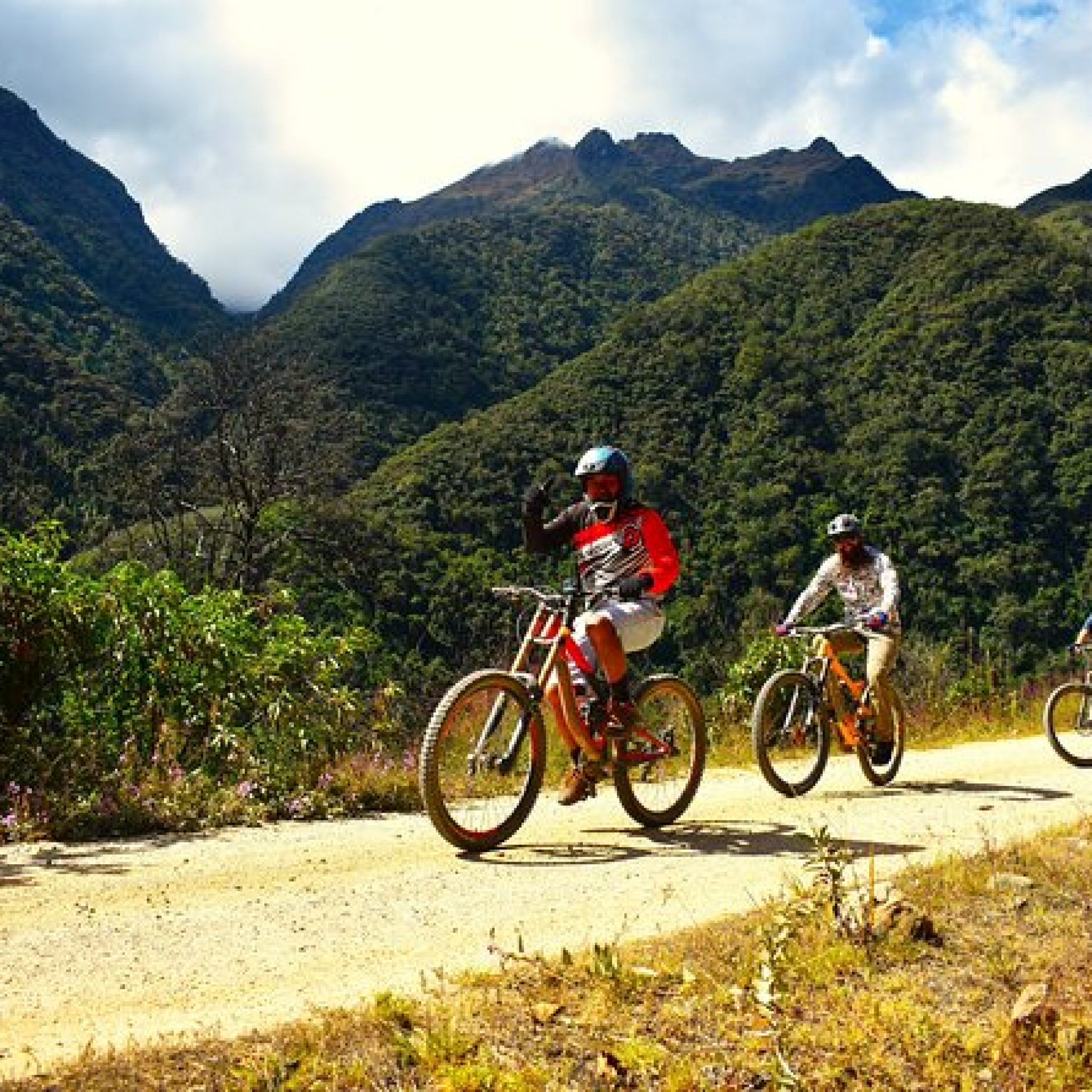 Decodificando el Quipu: Entendiendo el Sistema Único de Escritura de la ...